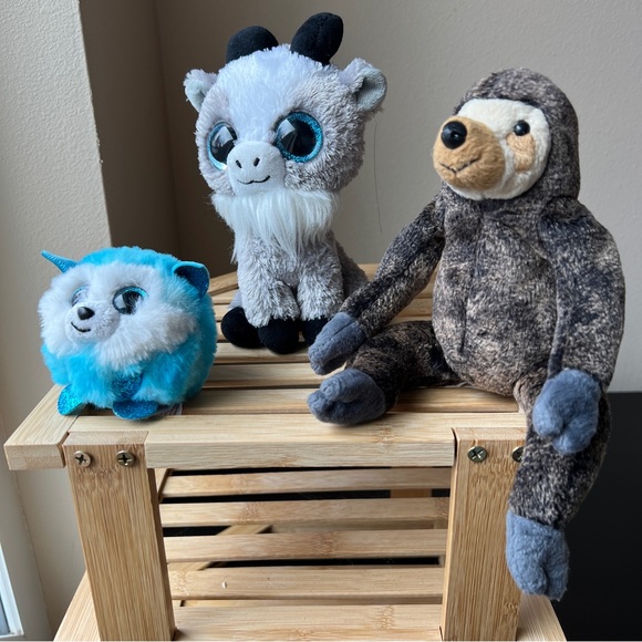 Ty | Toys | Ty Beanie Bundle Slowpoke Sloth 999 Tysilk Gabby Goat 217 ...